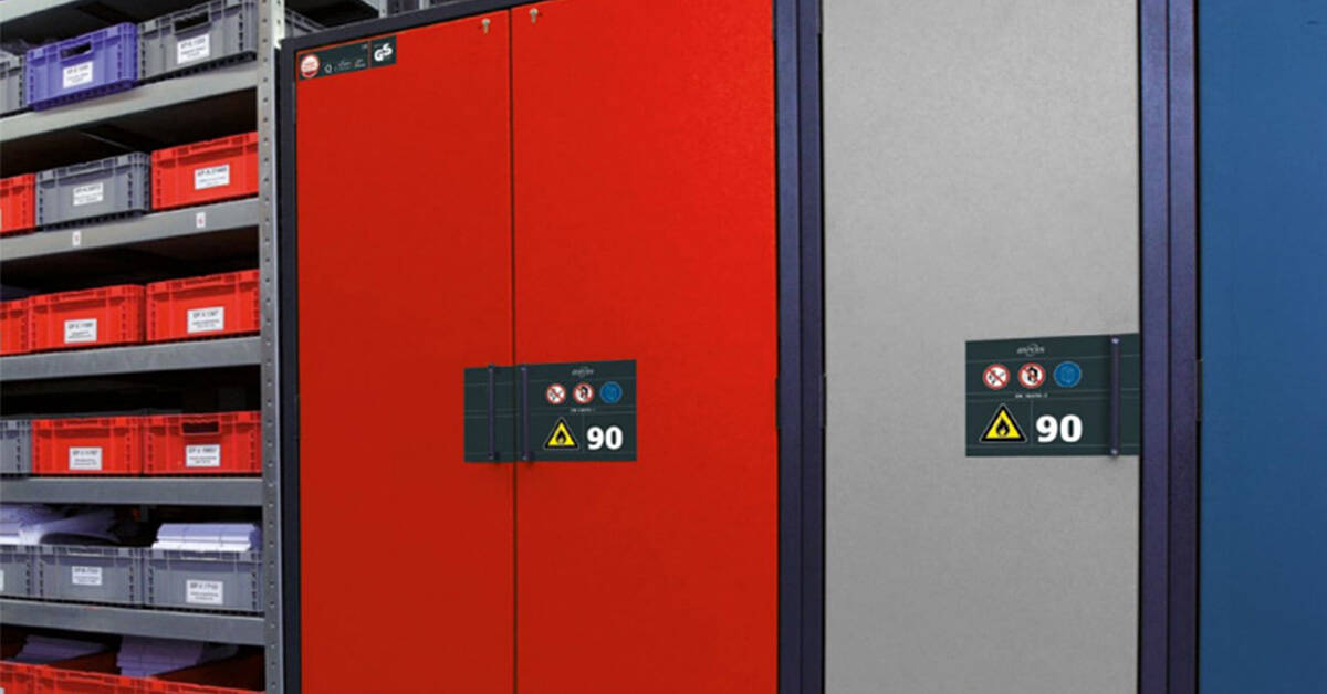 The difference between fireproof chemical and battery cabinets