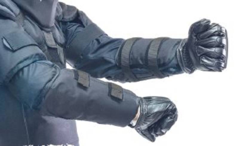 Riot elbow & forearm 08 - Riot - Vandeputte Safety Experts